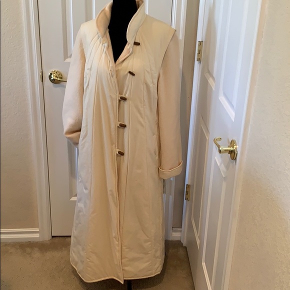 geiger | Jackets & Coats | Geiger Gorgeous Ivory Wool Coat | Poshmark